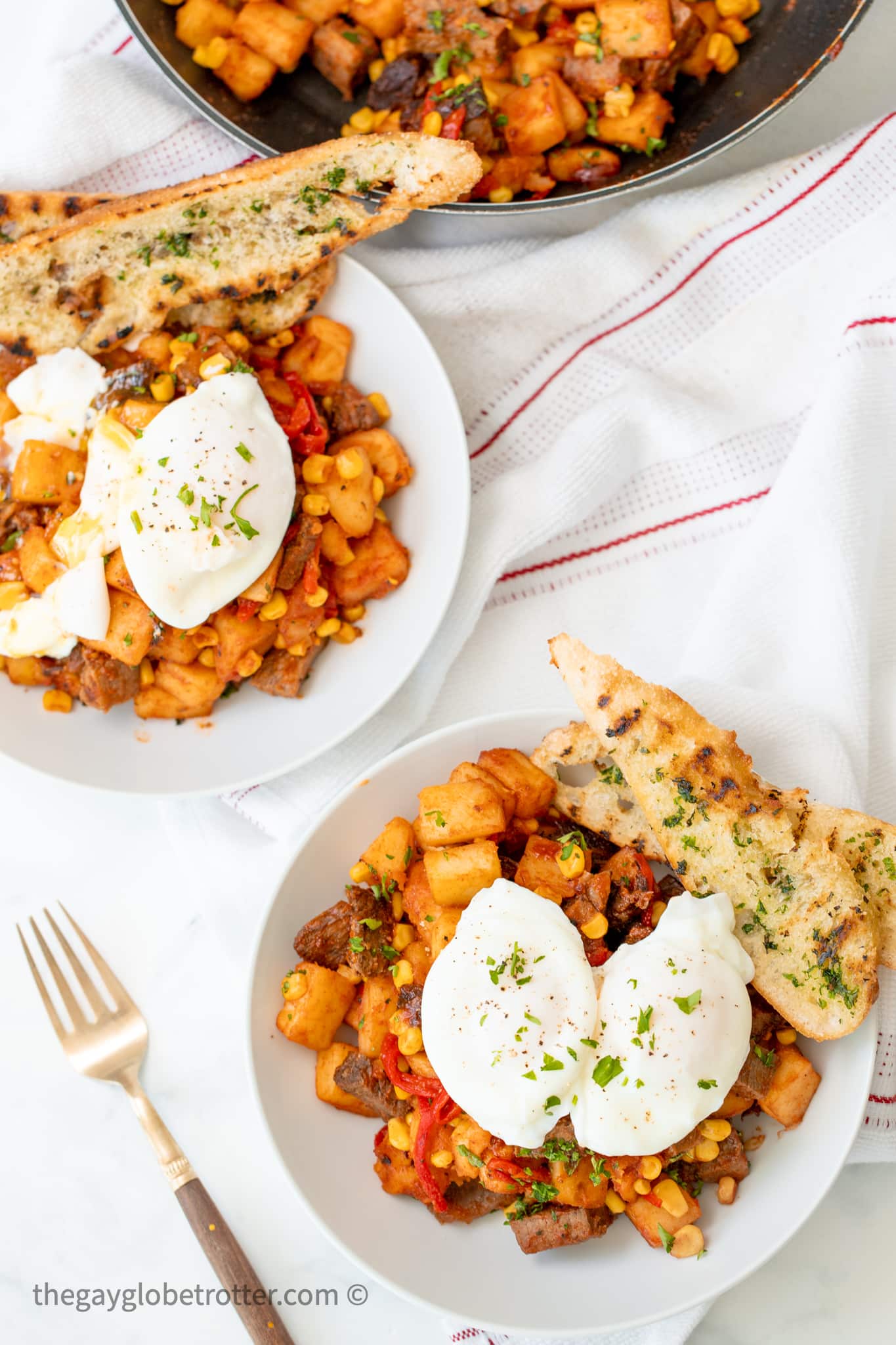 Leftover Roast Beef Hash {With Herbed Crostini} - The Gay Globetrotter